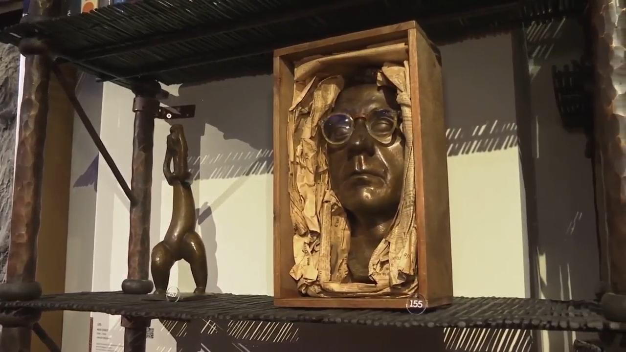 Koons, Magritte, Dali, Picasso, Warhol and more at Surrealist ...