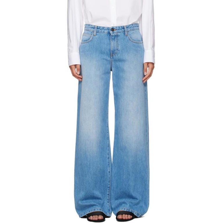 Jennifer Lawrence's wide-leg jeans and Adidas Sambas will make putting ...