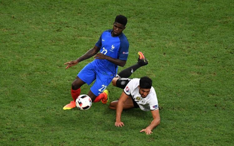 Samuel Umtiti prend sa retraite : la belle carrière de « Big Sam » en ...