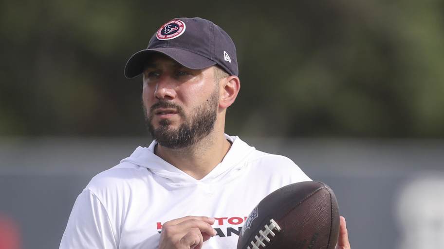 Buccaneers set to face another Rams disciple in Texans OC Nick Caley