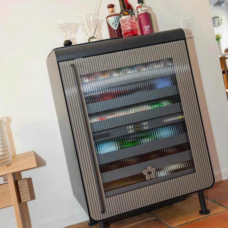 Rocco Super Smart Fridge review: The luxe beverage fridge you didn't ...