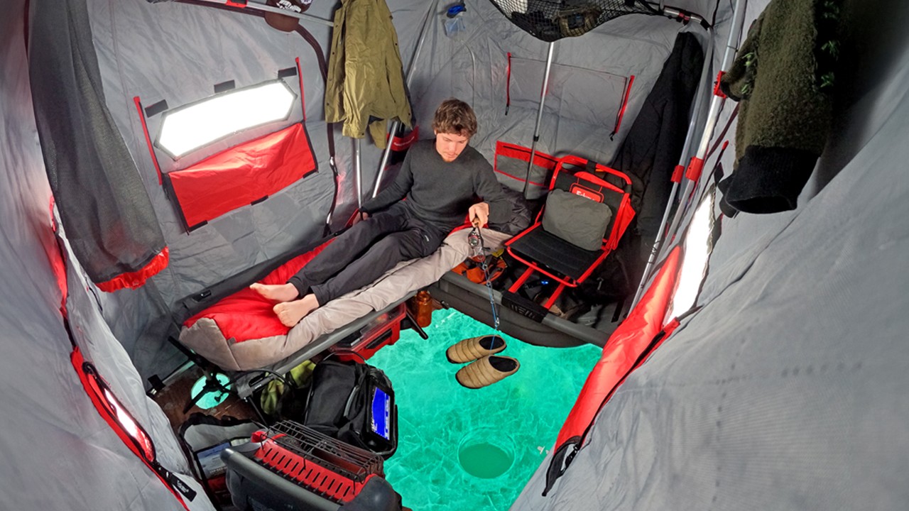 3 Days Ice Camping On North America's Largest Frozen Lake: Catch & Cook ...
