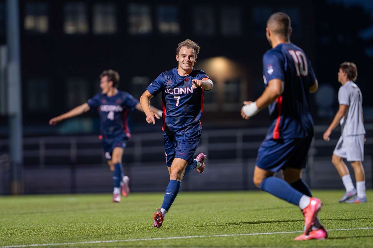 UConn men's soccer goal lands on ESPN SportsCenter Top 10 plays