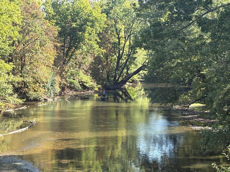 New mile markers improve safety on White River in western Delaware County