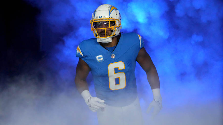 Chargers should consider free agent LB reunions after Denzel Perryman ...