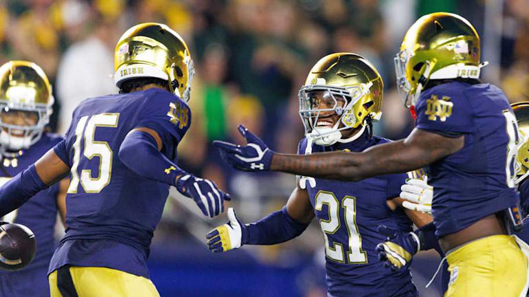 Why Is Notre Dame Ranked Higher Than USC In Latest AP Top 25 Poll?