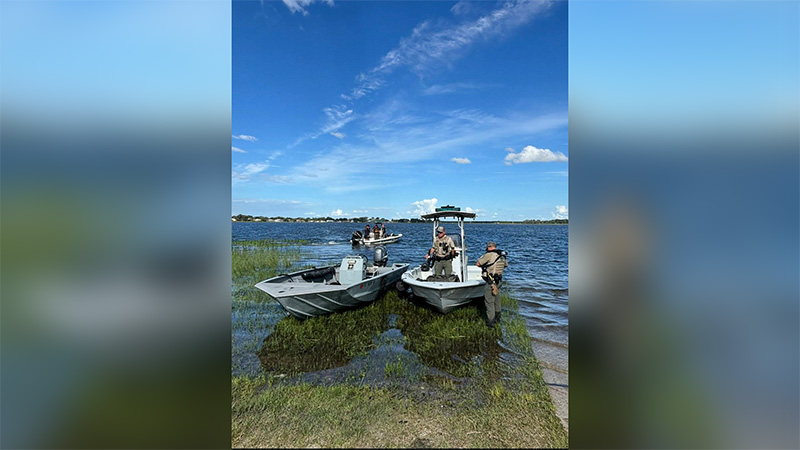 Fisherman drowns in Highlands County lake after falling off boat