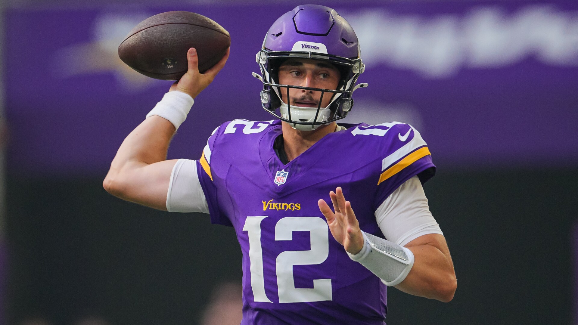 With J.J. McCarthy out up to a month, will Vikings eventually turn to ...