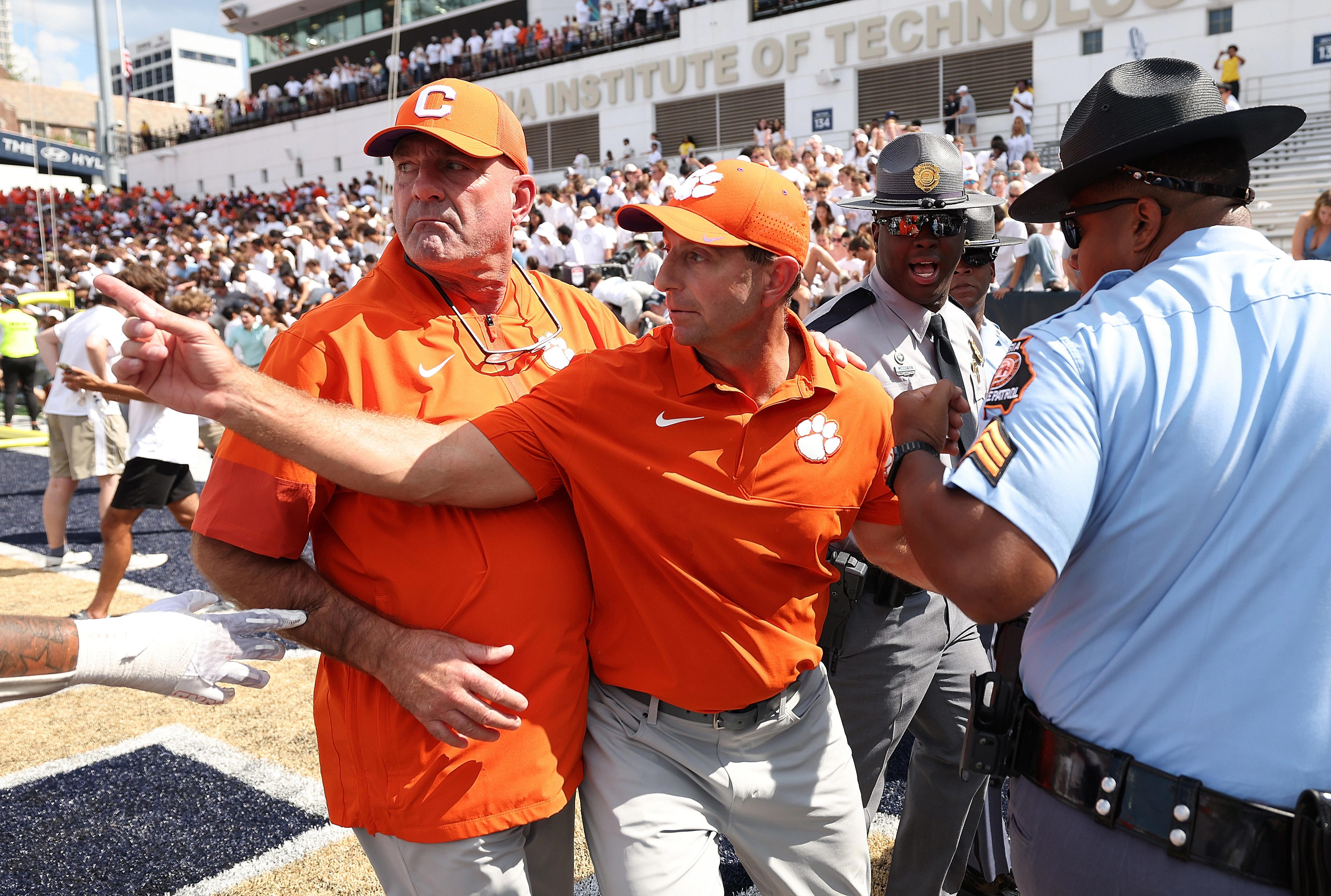 Dabo Swinney and Mike Gundy failed to adjust to the NIL and transfer ...