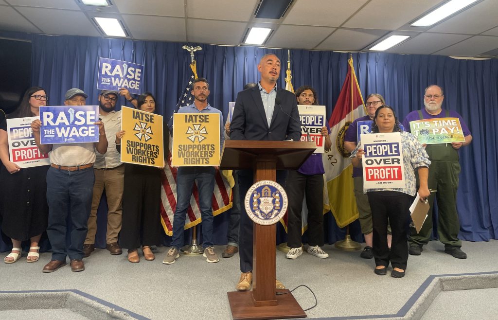 Council committee kills Elo-Rivera proposal to tax short-term vacation ...