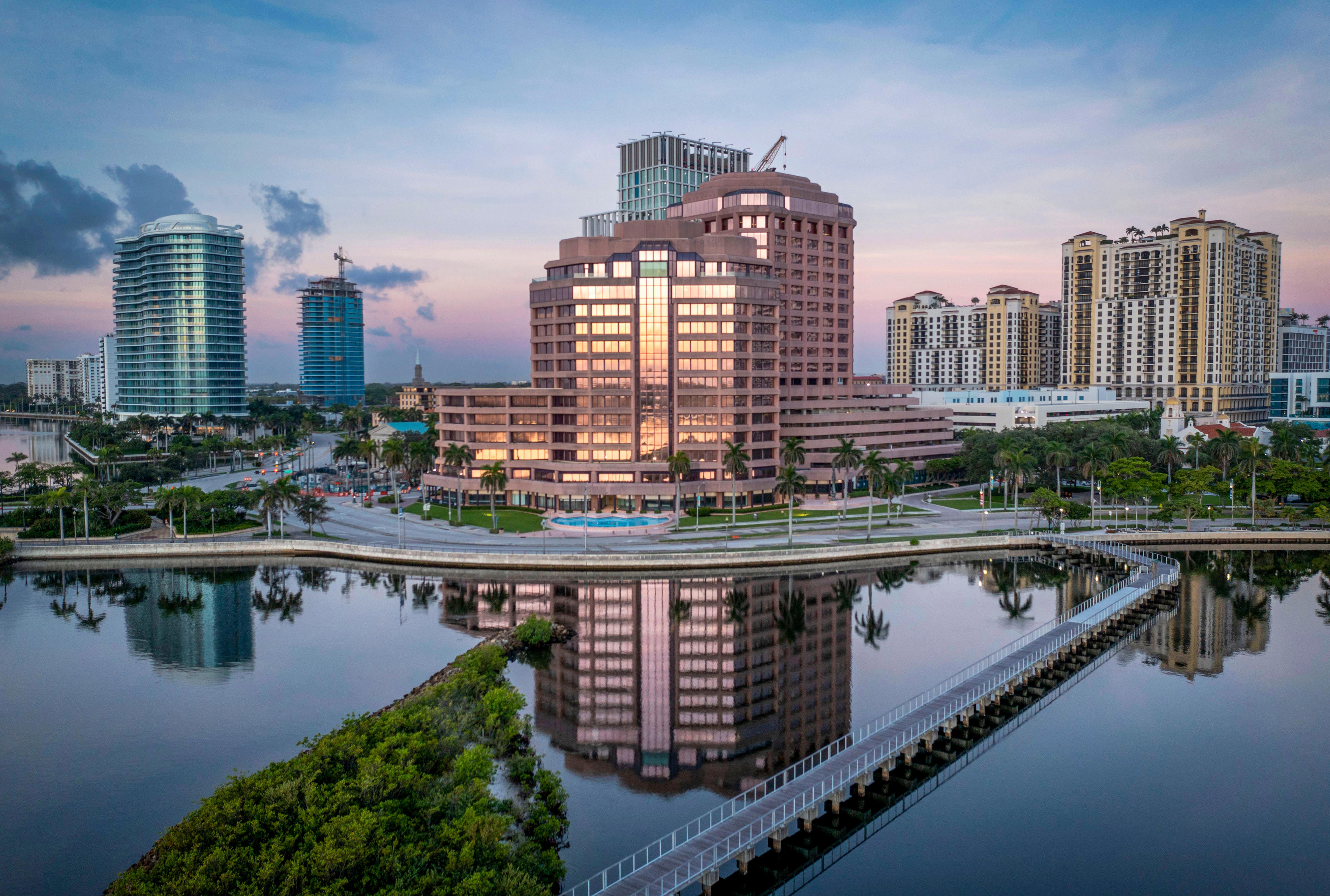 How can HOA divvy up cost of pricey repair when some can't pay fee?