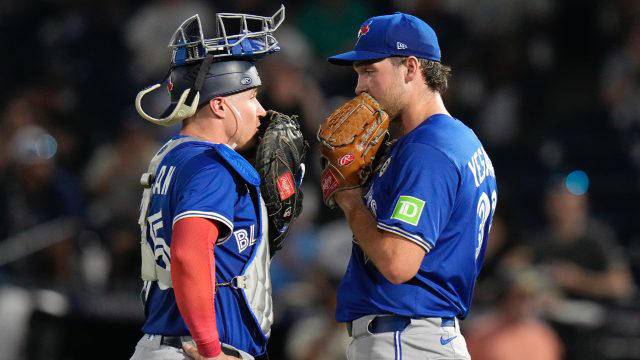Yesavage debut even better than advertised, Blue Jays edge Rays in extras