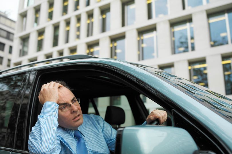 DVSA issues warning to drivers who break down on motorway - three key ...