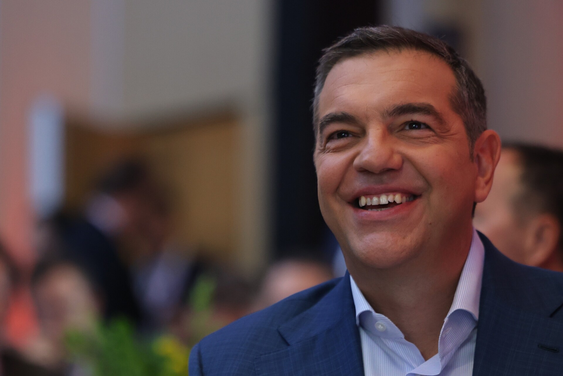 Αλέξης Τσίπρας: Το εξώφυλλο του νέου του βιβλίου “Ιθάκη”