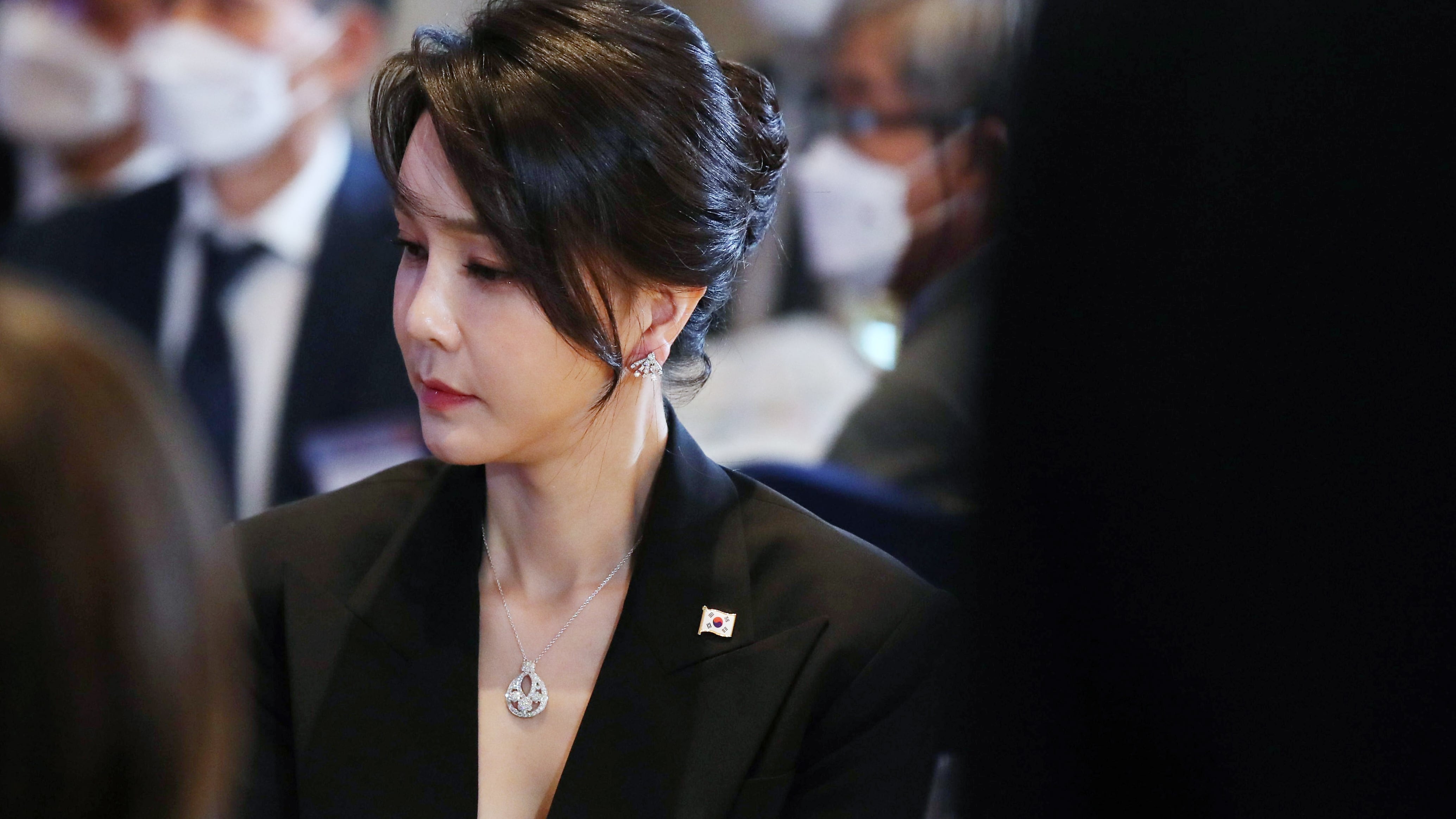 Ex-first lady indicted for jewelry, luxury gifts from construction chairman