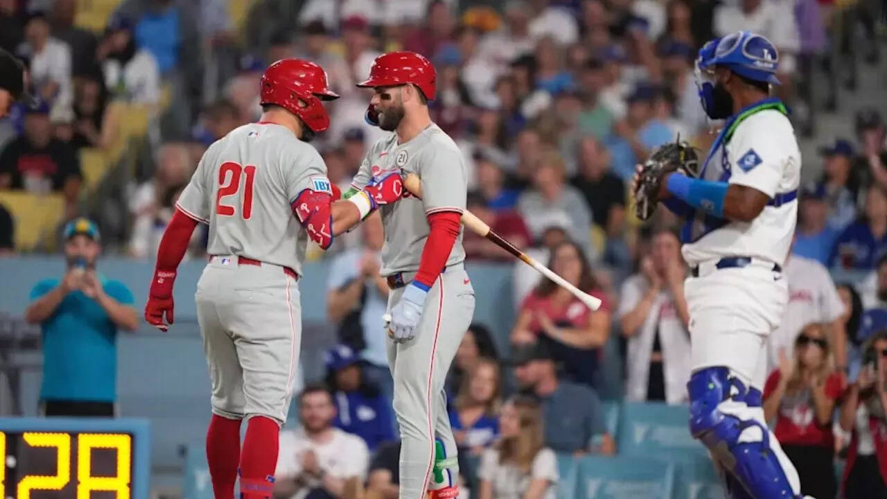 Philadelphia Phillies seize NL East crown after dramatic 10th-inning ...