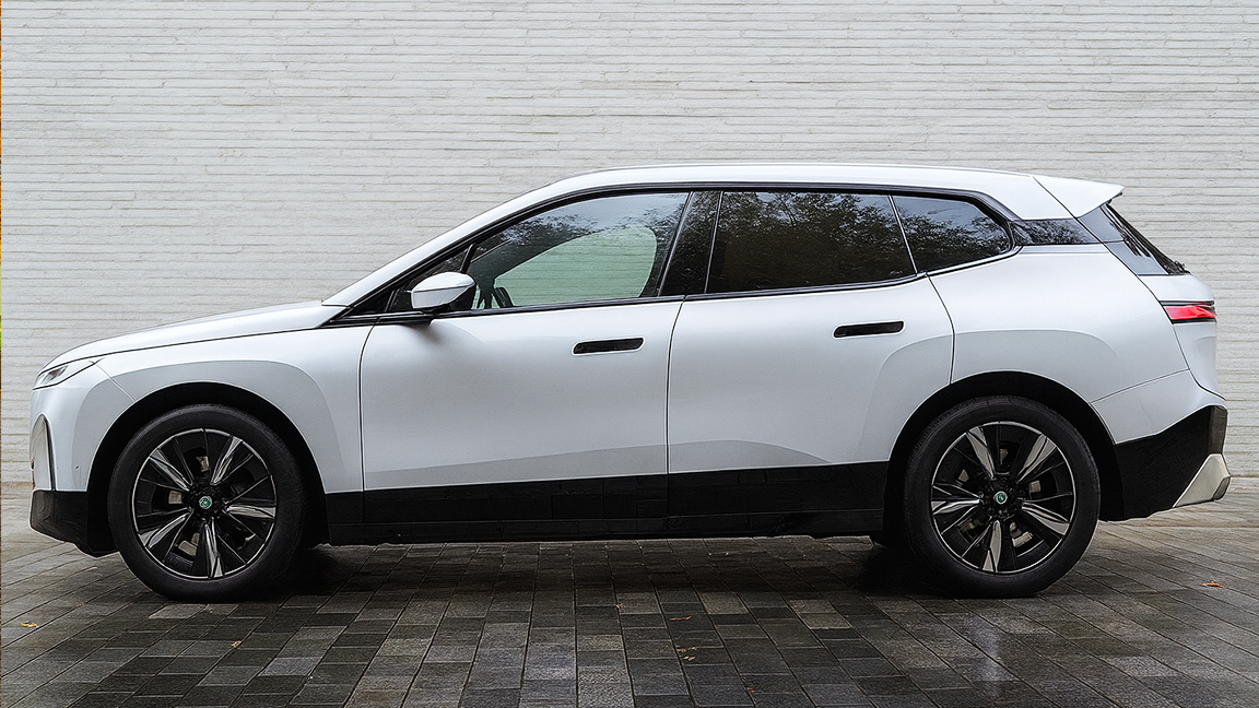 BMW iX Road Test: Electric Luxury SUV Review