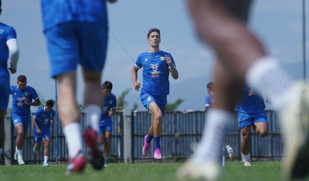 Disinggung rumor ke Pescara, Federico Barba ambil sikap jelang laga ...