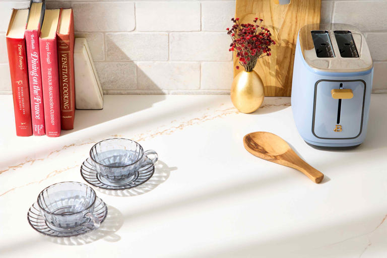 What Everybody Should Know About White Quartz Countertops
