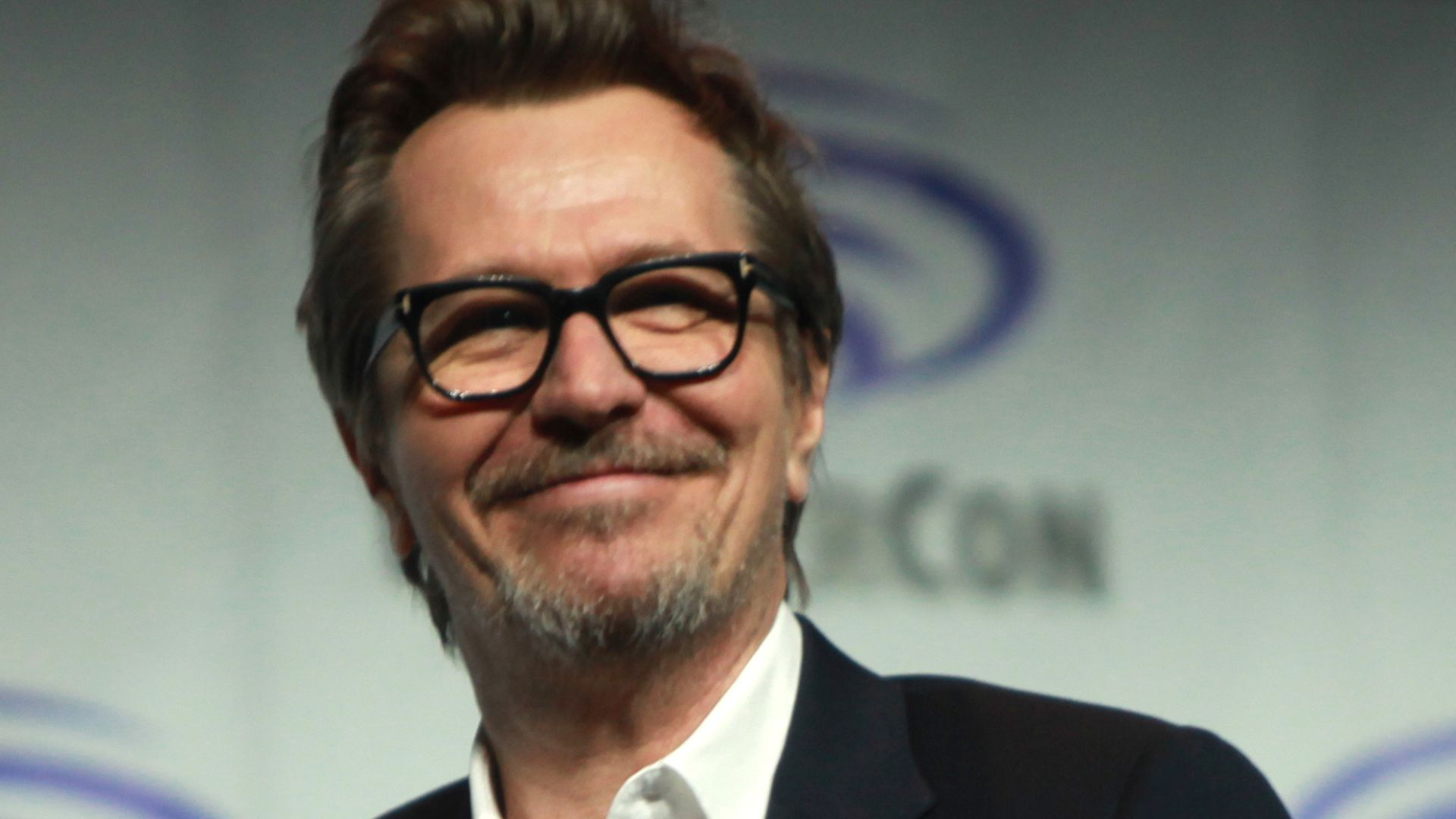 10 Actors Who Perfectly Played a Historical Figure & 10 Who Embarrassed ...