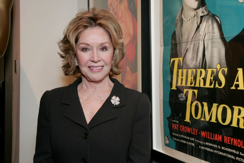 ‘Dynasty,’ ‘Please Don’t Eat the Daisies’ actress Patricia Crowley dead ...