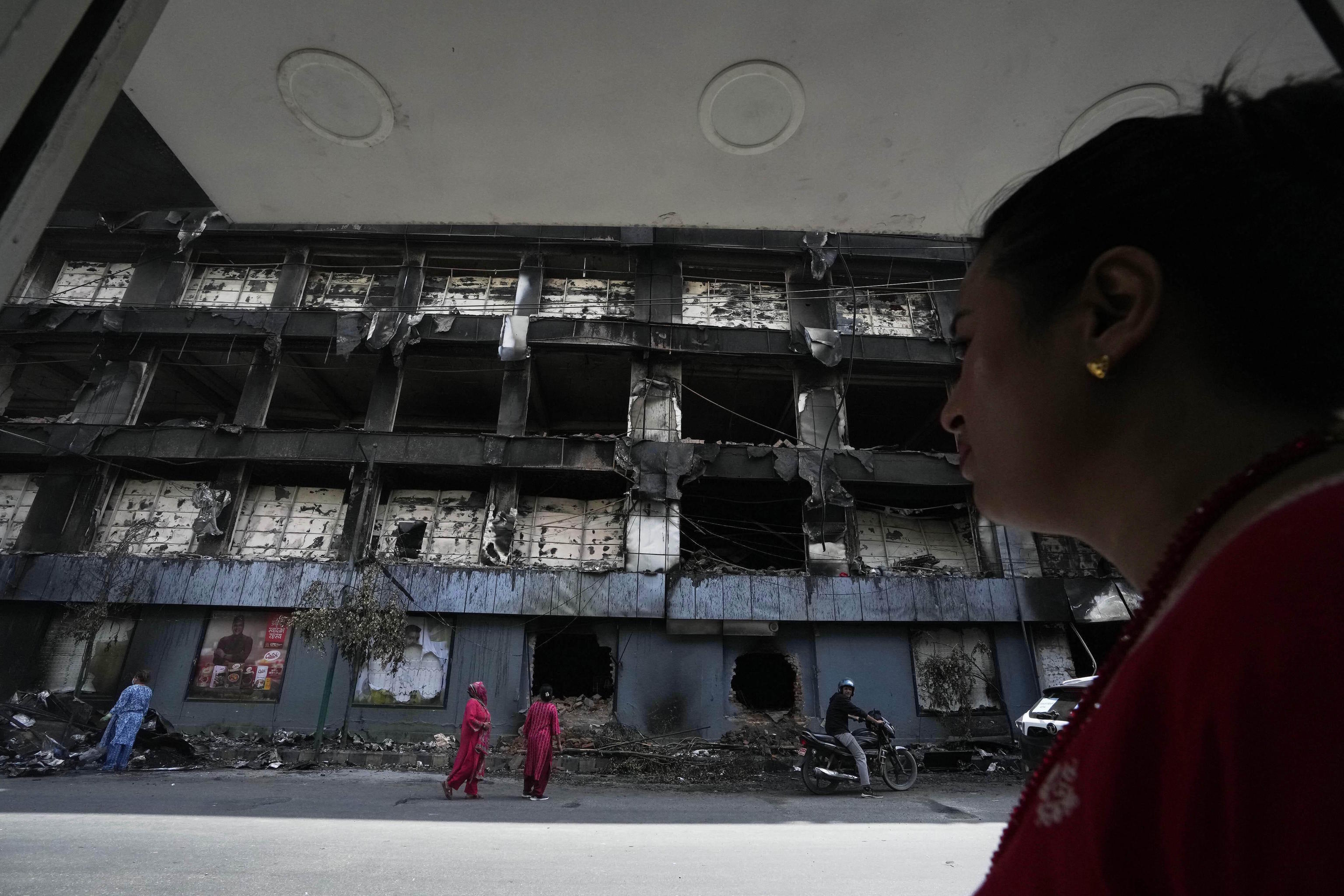 The pirate flag from the manga and anime One Piece becomes the symbol ...