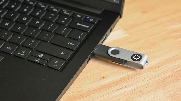This is the Linux distro that convinced me to finally uninstall Windows