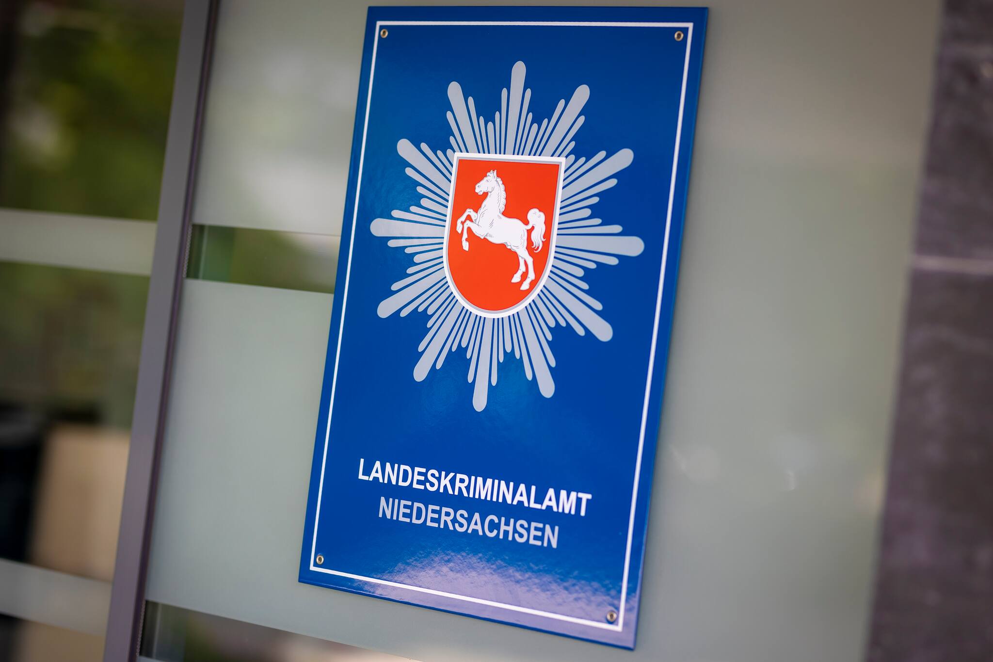 Rechtsradikale Gruppe? Razzia in drei Bundesländern