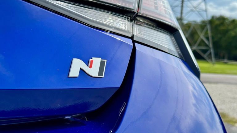 Hyundai Elantra N-Line vs. the hotter sibling
