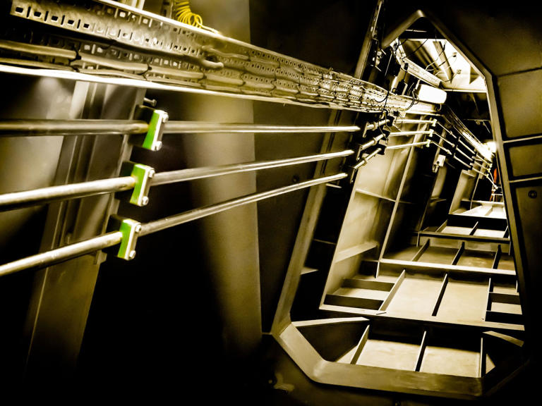 Enjoy a tour of Hull's River Bridges