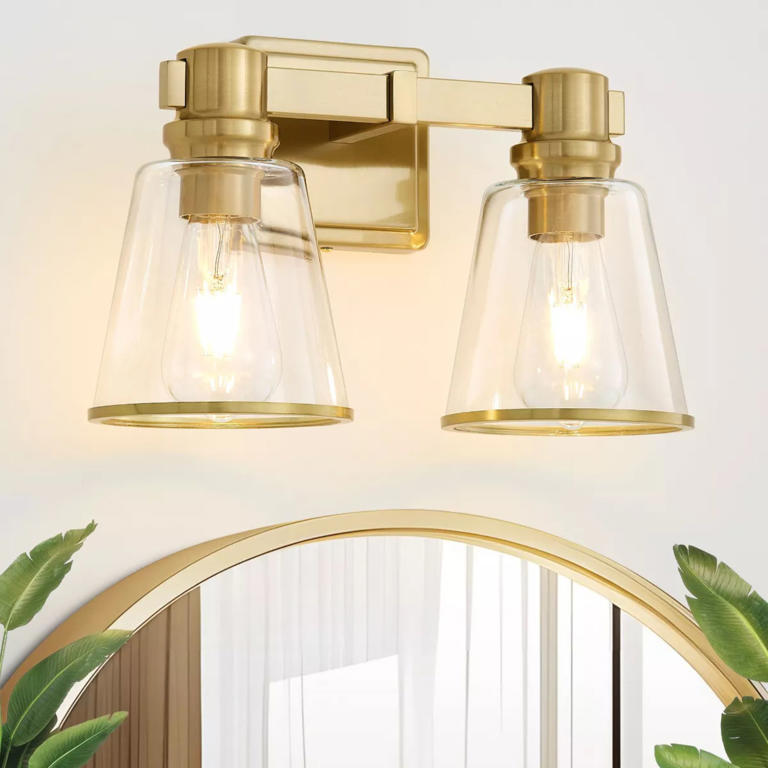 What's the best way to light a bathroom vanity? 6 designer-approved ...