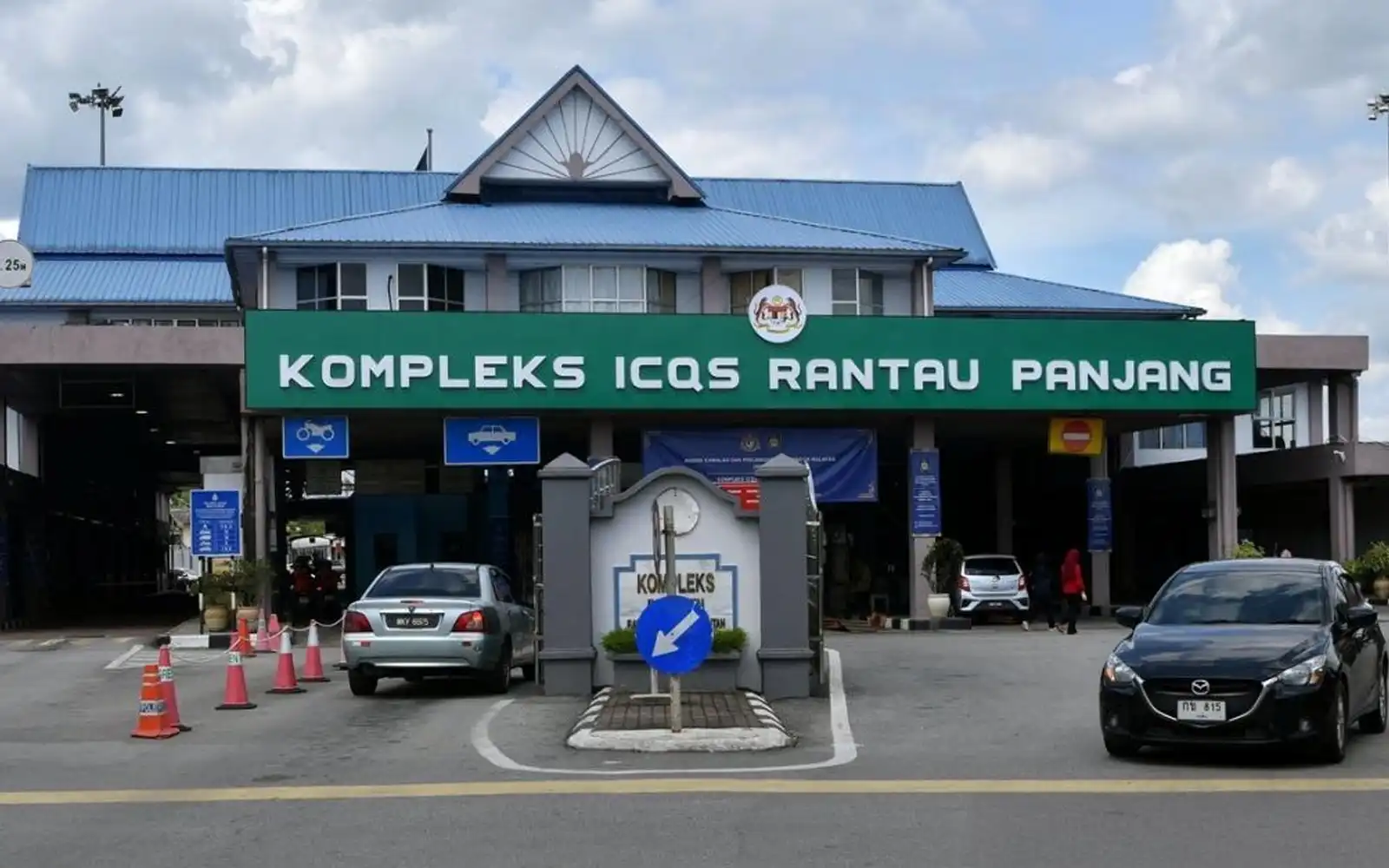 Action taken against 92 immigration officers at entry, exit points last ...