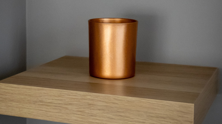 Make Dull Copper Pieces Shine Like New Using A Common Bathroom Essential
