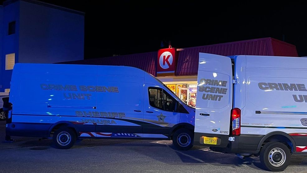 'It's unbelievable': Off-duty Florida officer shot dead at gas station