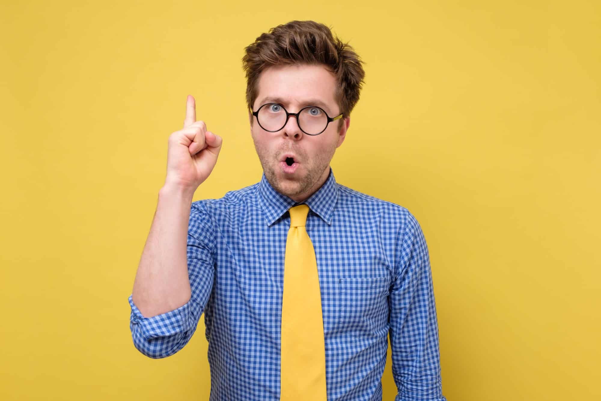12 behaviors that make men seem less attractive