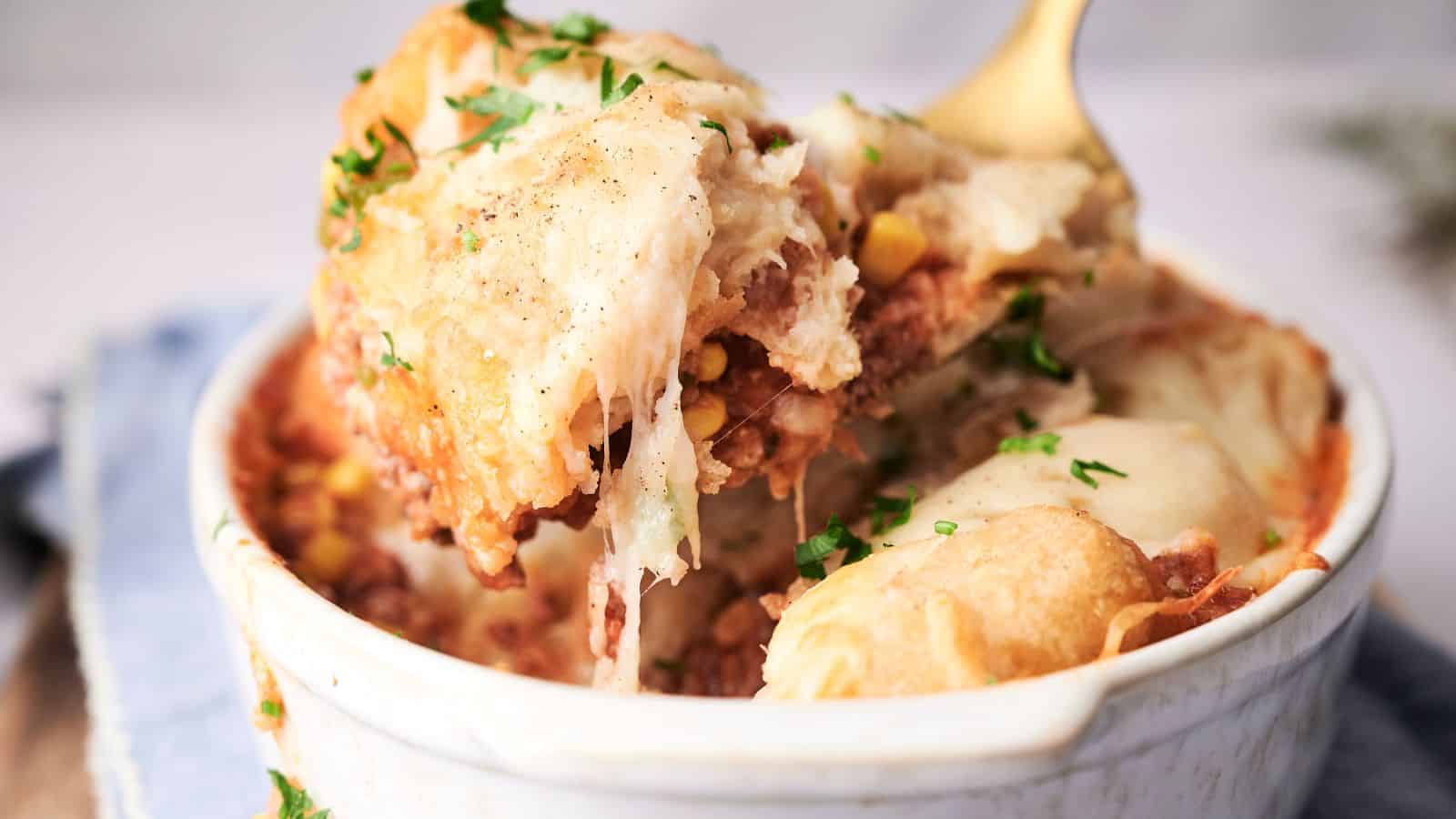 35 Casseroles For A Crowd That Work For Any Occasion