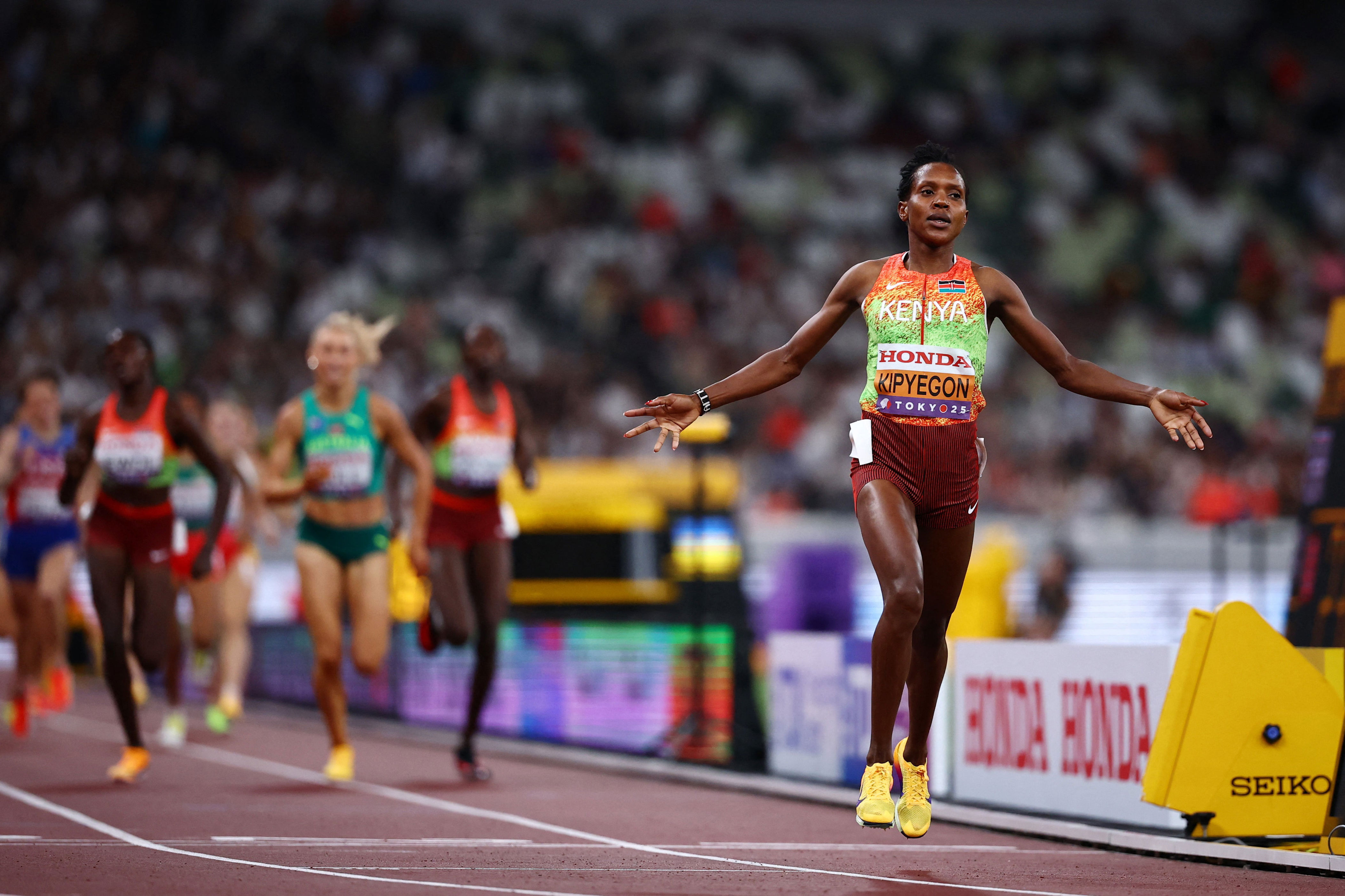 World Athletics Championships live: Sydney McLaughlin-Levrone shatters ...