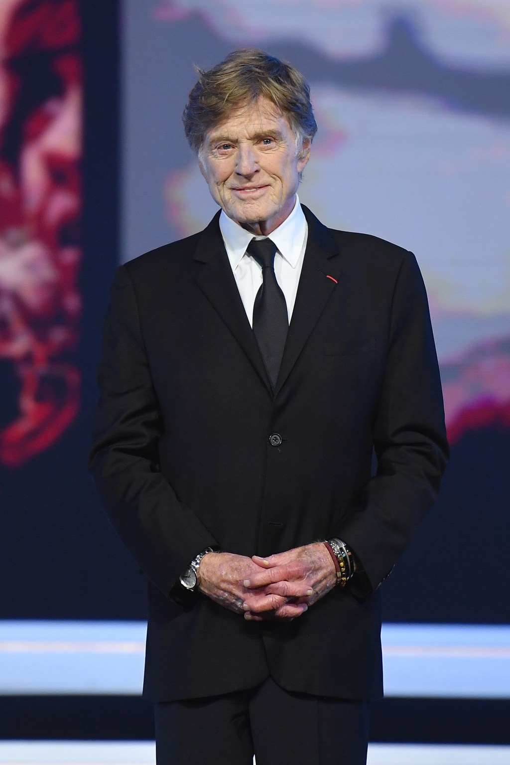 Robert Redford dead: Oscar winner and ‘Barefoot in the Park’ icon was 89