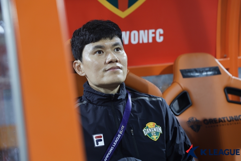 'ACLE 데뷔전 승리' 강원 정경호 감독 "아시아에 우리 알리기를"