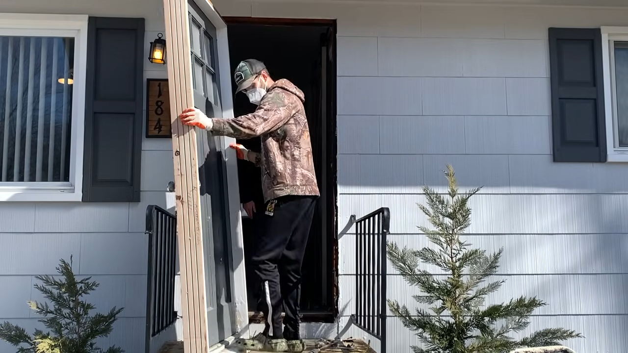 Why front door replacement is the perfect DIY weekend project
