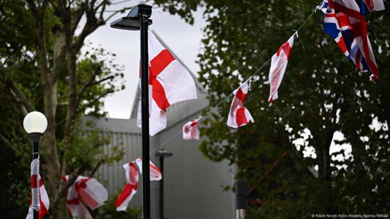 Fact check: Why are national flags being raised in the UK?