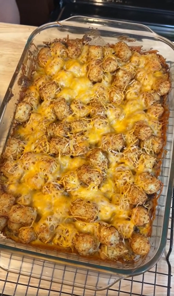 Tater Tot Casserole | Easy & Cheesy Family Dinner Recipe
