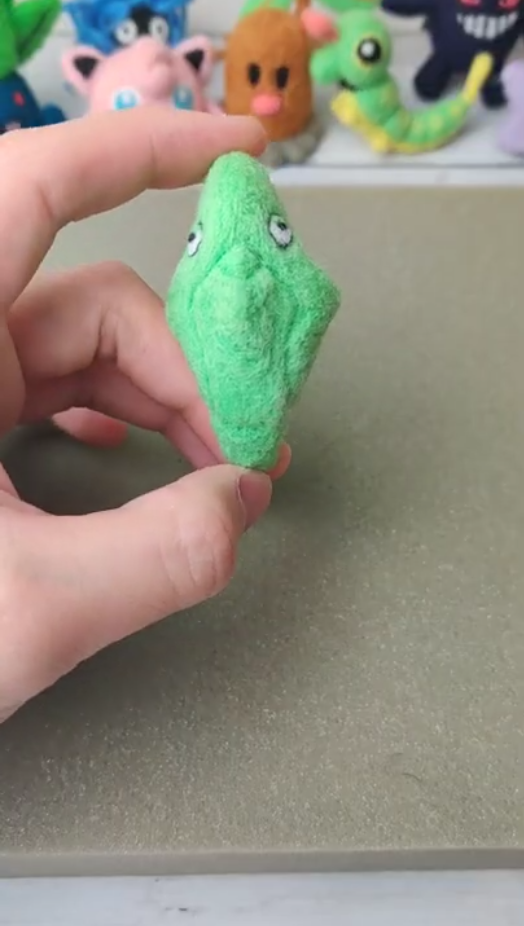 Crafting Metapod | Pokémon Needle Felting Figure