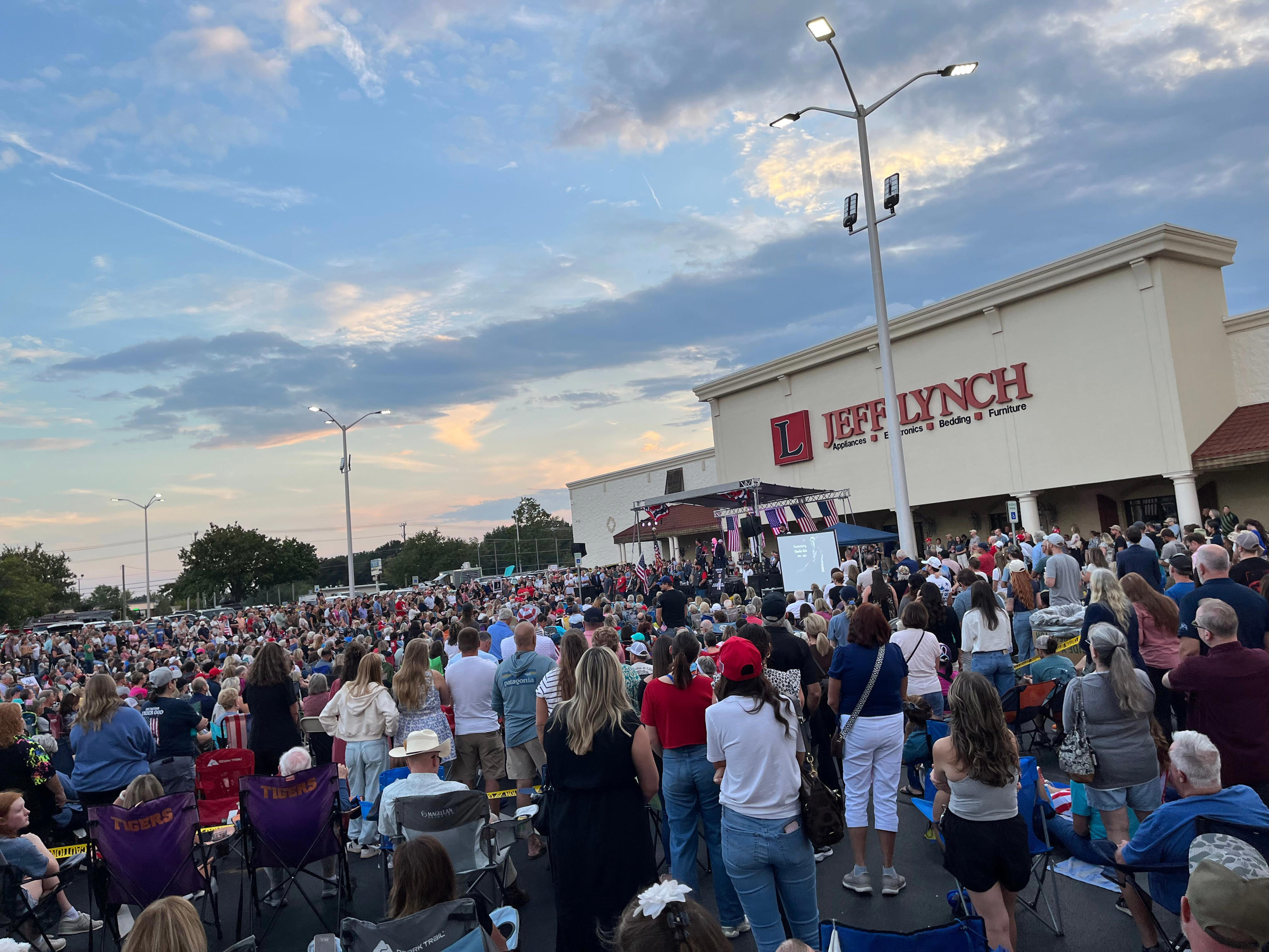 Massive Charlie Kirk prayer vigil event held in Greenville