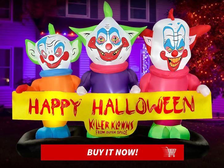 Inflatable Decorations to Make Your Front Lawn Scream Halloween