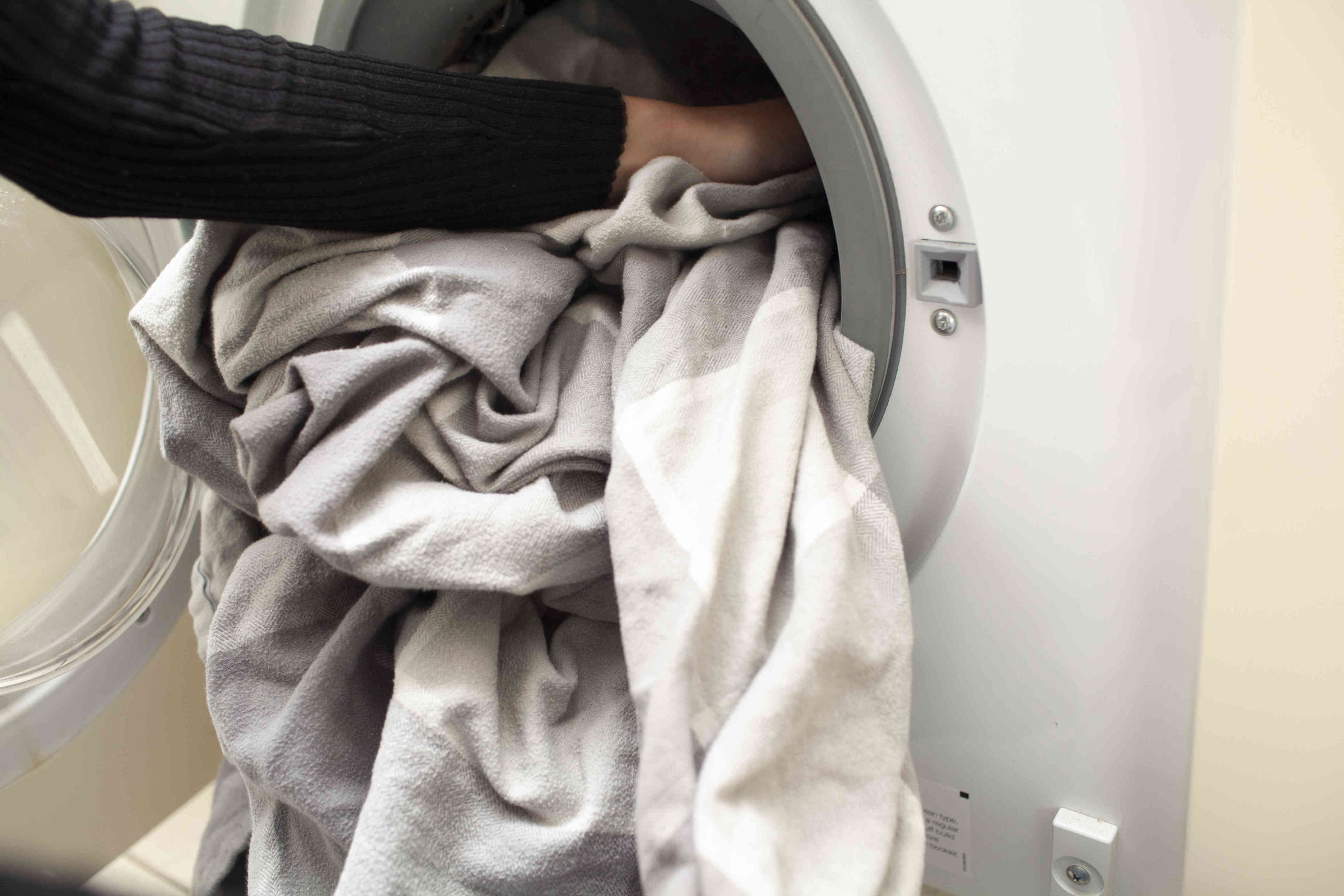 How To Wash Sheets Like A Pro: Expert Advice For Long-lasting Quality