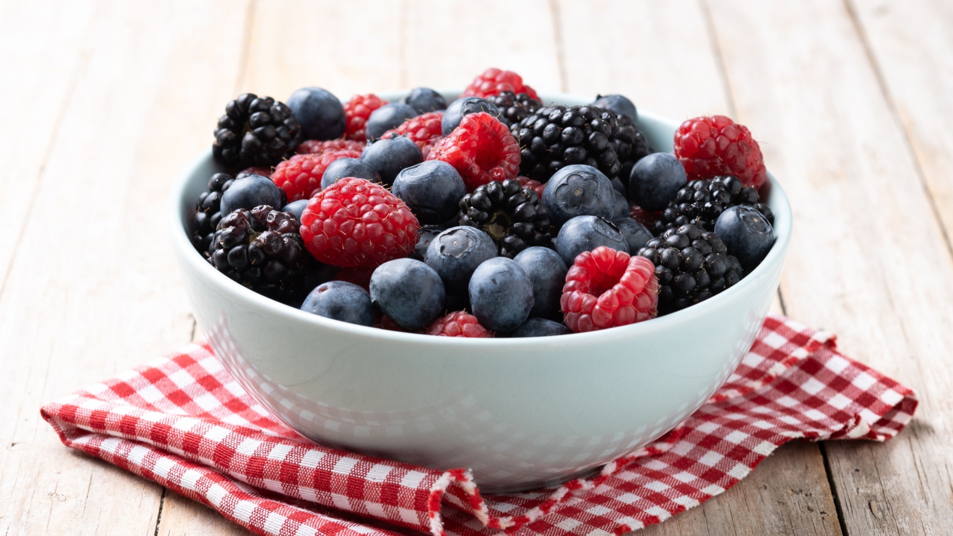 10 Berries That Will Elevate Your Recipes To The Next Level