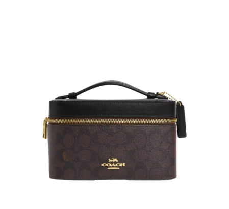 The hottest handbag trends for fall 2025