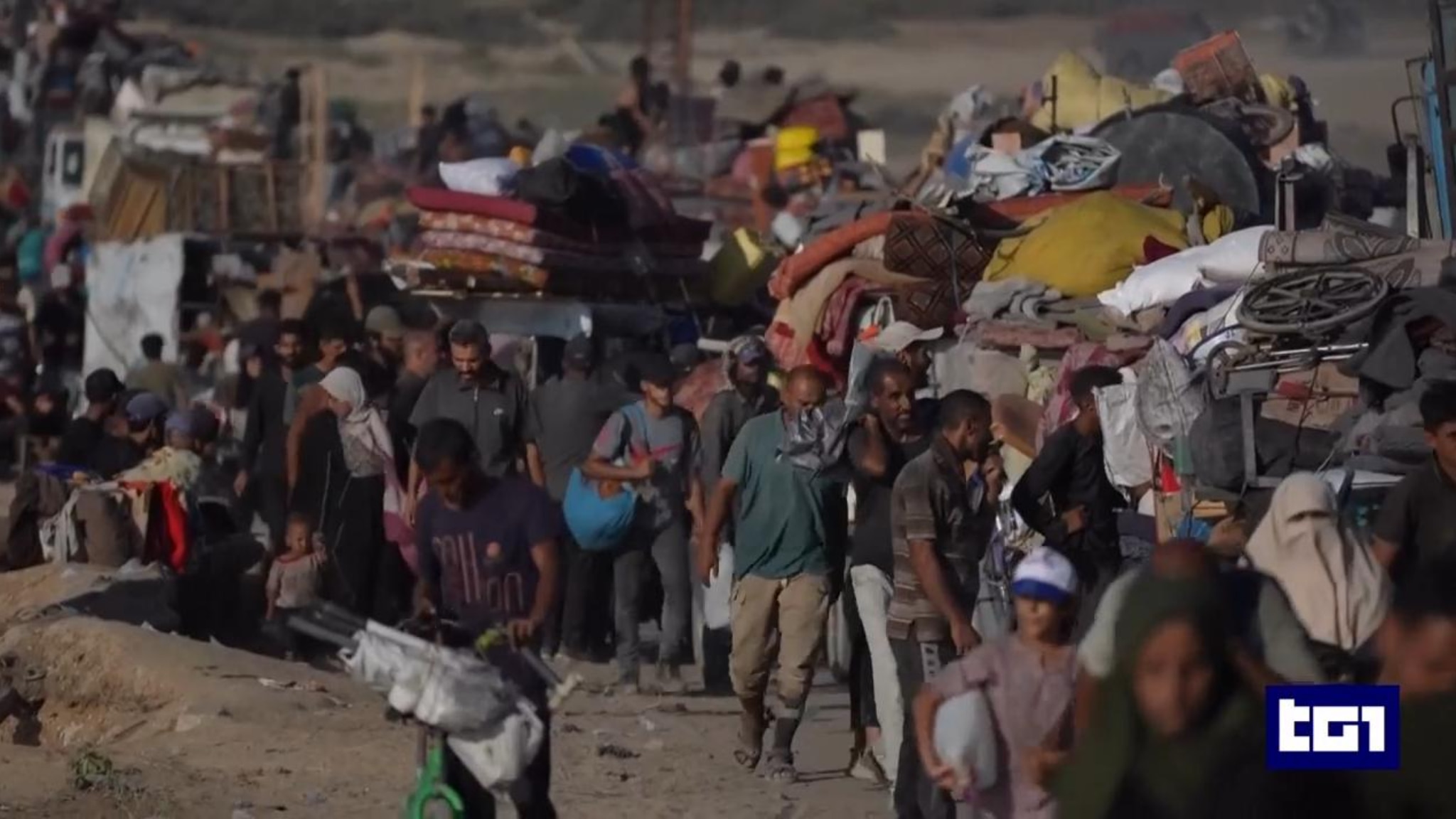 La fuga da Gaza city prima e durante l'ultima operazione per prendere ...