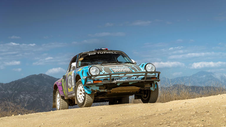 PHOTOS - Cette Porsche 911 SC Safari était pilotée par Ken Block, son ...